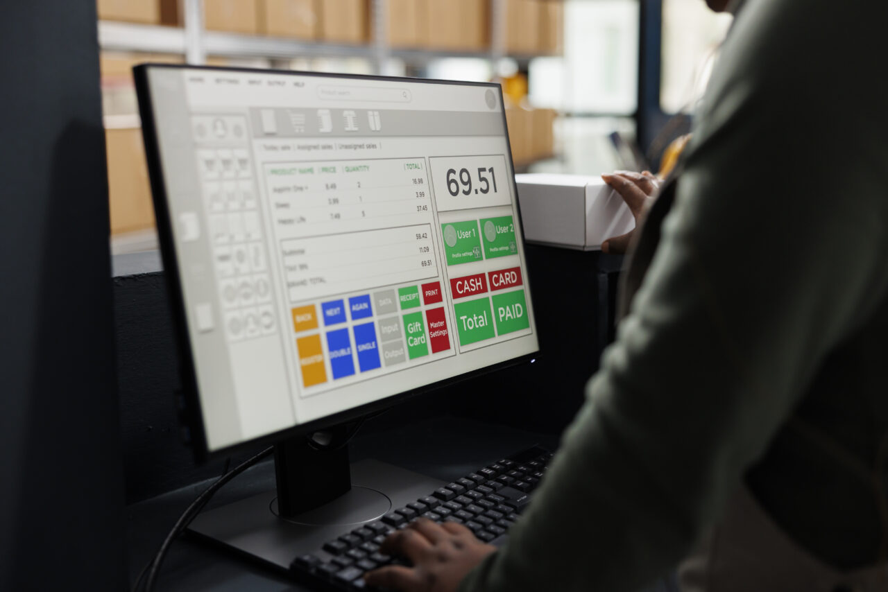 Logistics Analytics & Technology with Ship SLC Logistics Analytics & Technology with Ship SLC